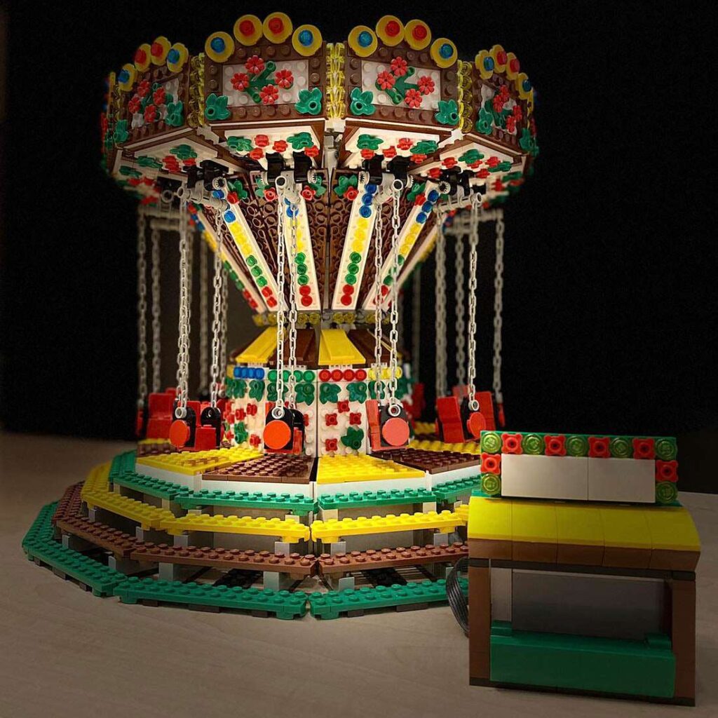 MOC Chained Carousel Klemmbausteine