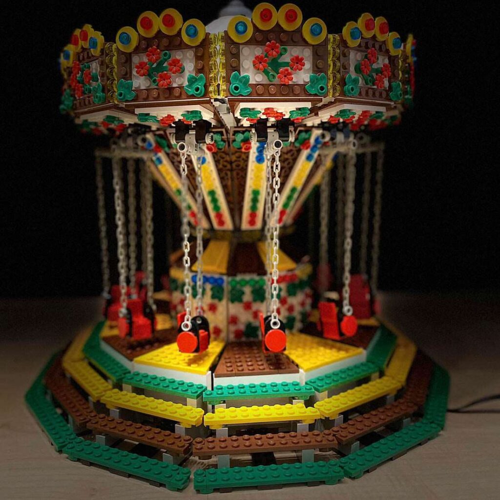 MOC Chained Carousel Klemmbausteine